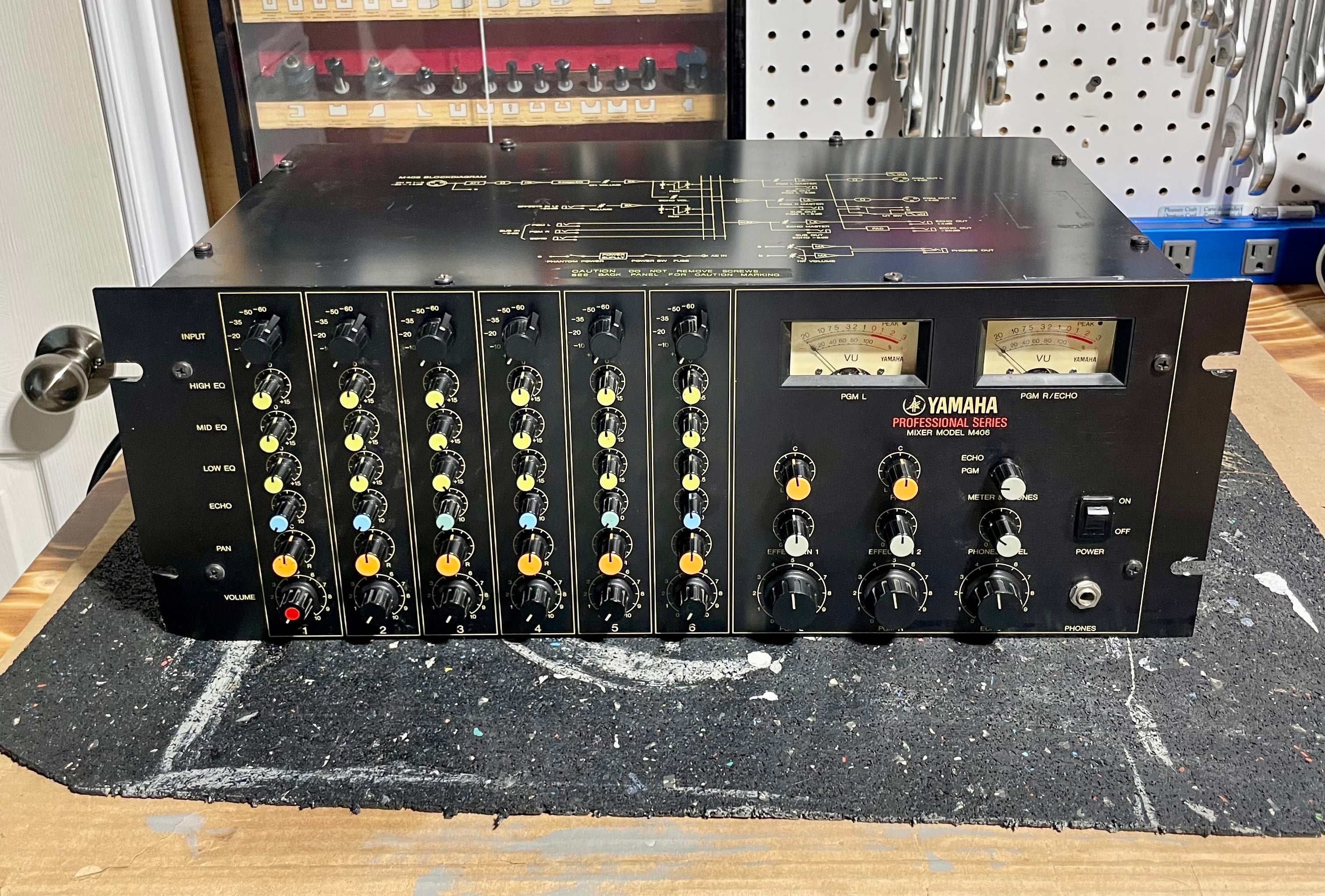 Yamaha M406 "JapaNeve" Direct Out Mod. – Herscheid and the Headbangers